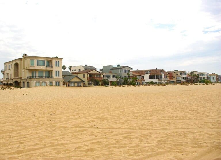 11 Best Bonfire Beaches in California - 2026